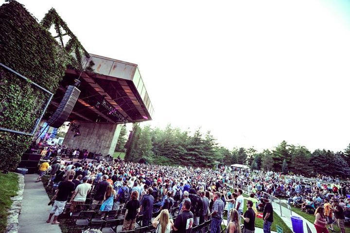 Pinewood Bowl Theater | PanicStream